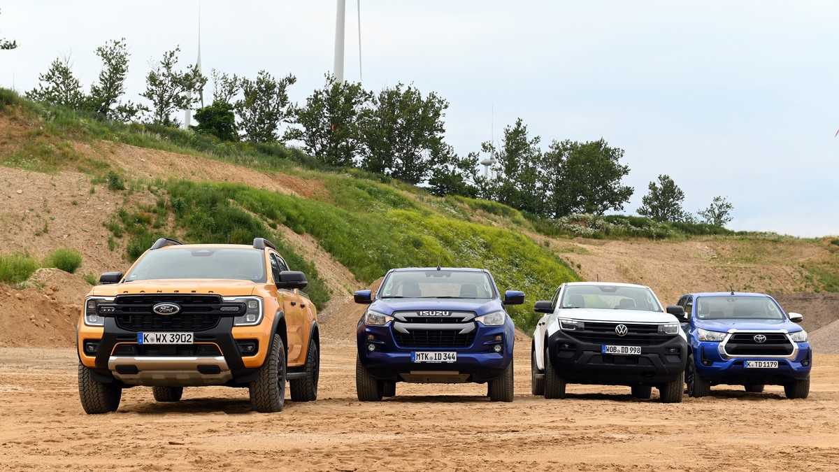Pick-up Test: Ford Ranger, VW Amarok, Isuzu D-Max, Toyota Hilux im ...