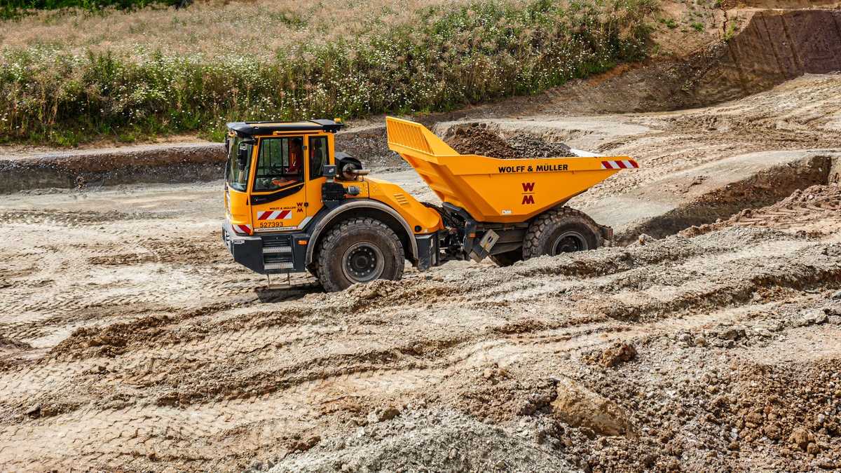Wolff & Müller setzt auf Bergmann Dumper C815 für sichere ...